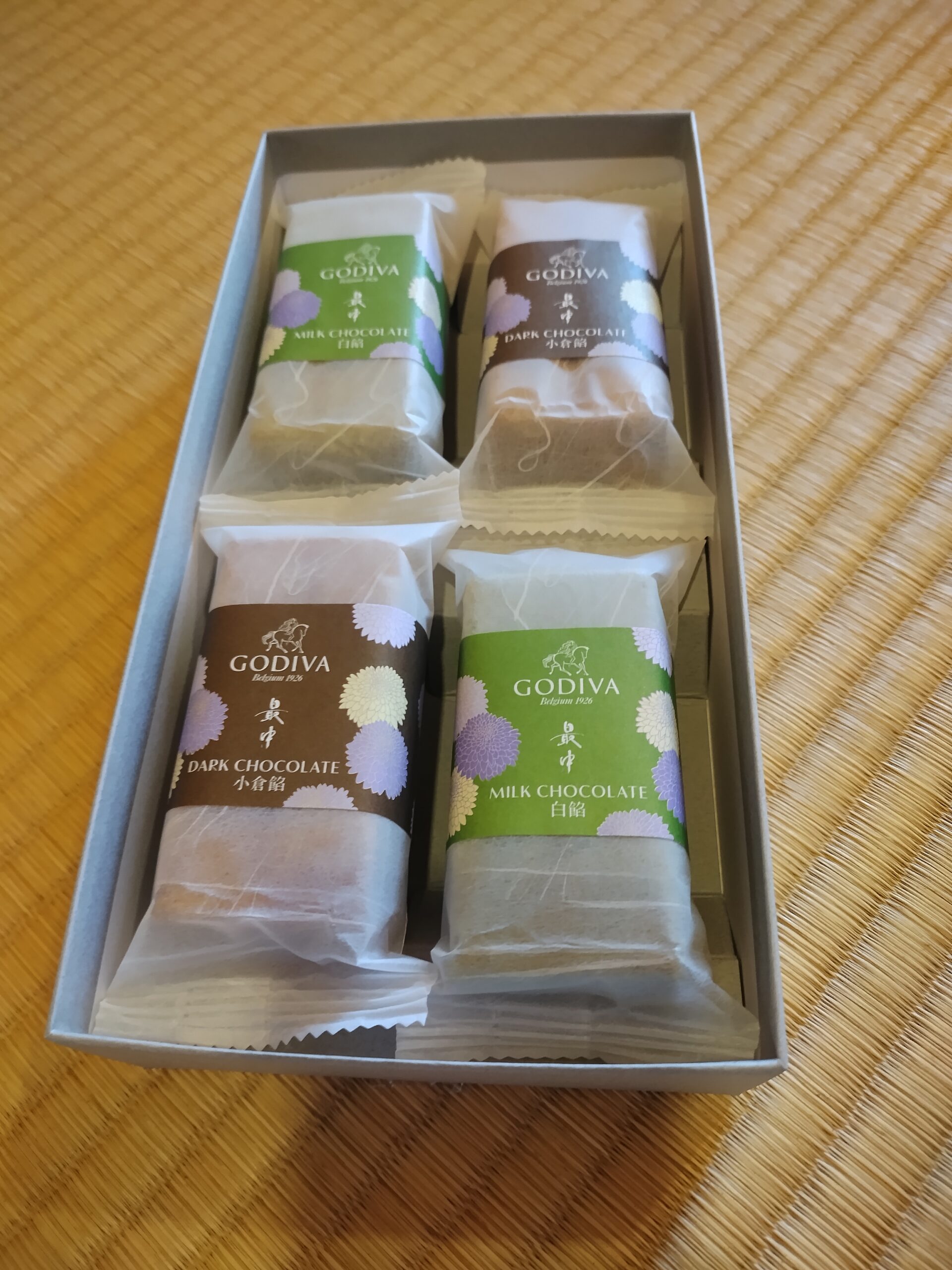 【和菓子紹介】ゴディバの最中オショコラ | [Japanese sweets introduction] Godiva’s Monaka ...
